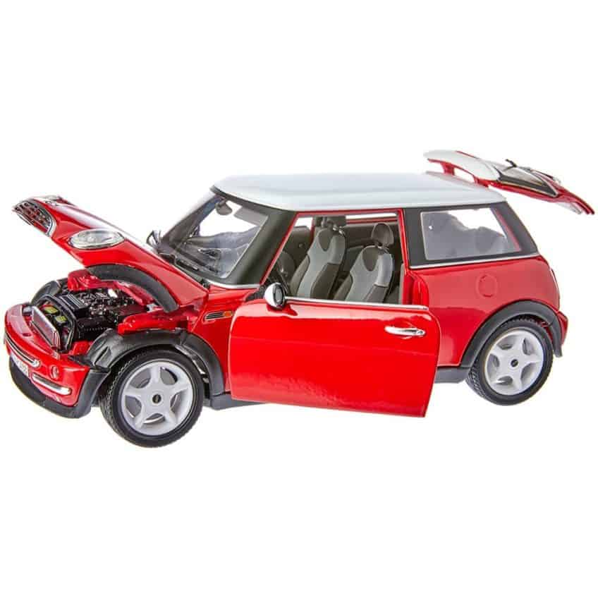 Burago 2001 Mini Cooper Red 1/18 Diecast Model - The Model Shop
